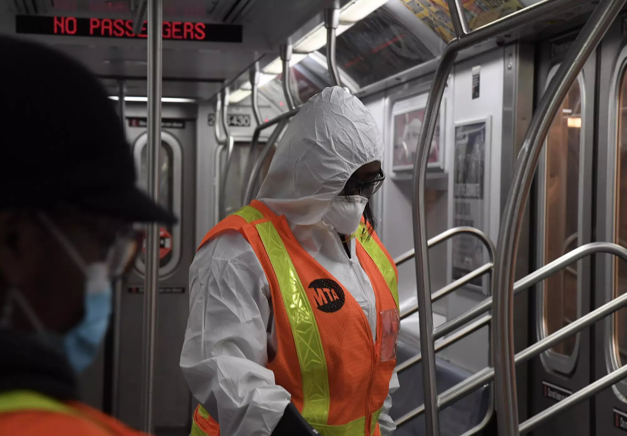 Laut einer Umfrage hatten 24 Prozent der U-Bahn- und Busangestellten in New York COVID-19 5007_1