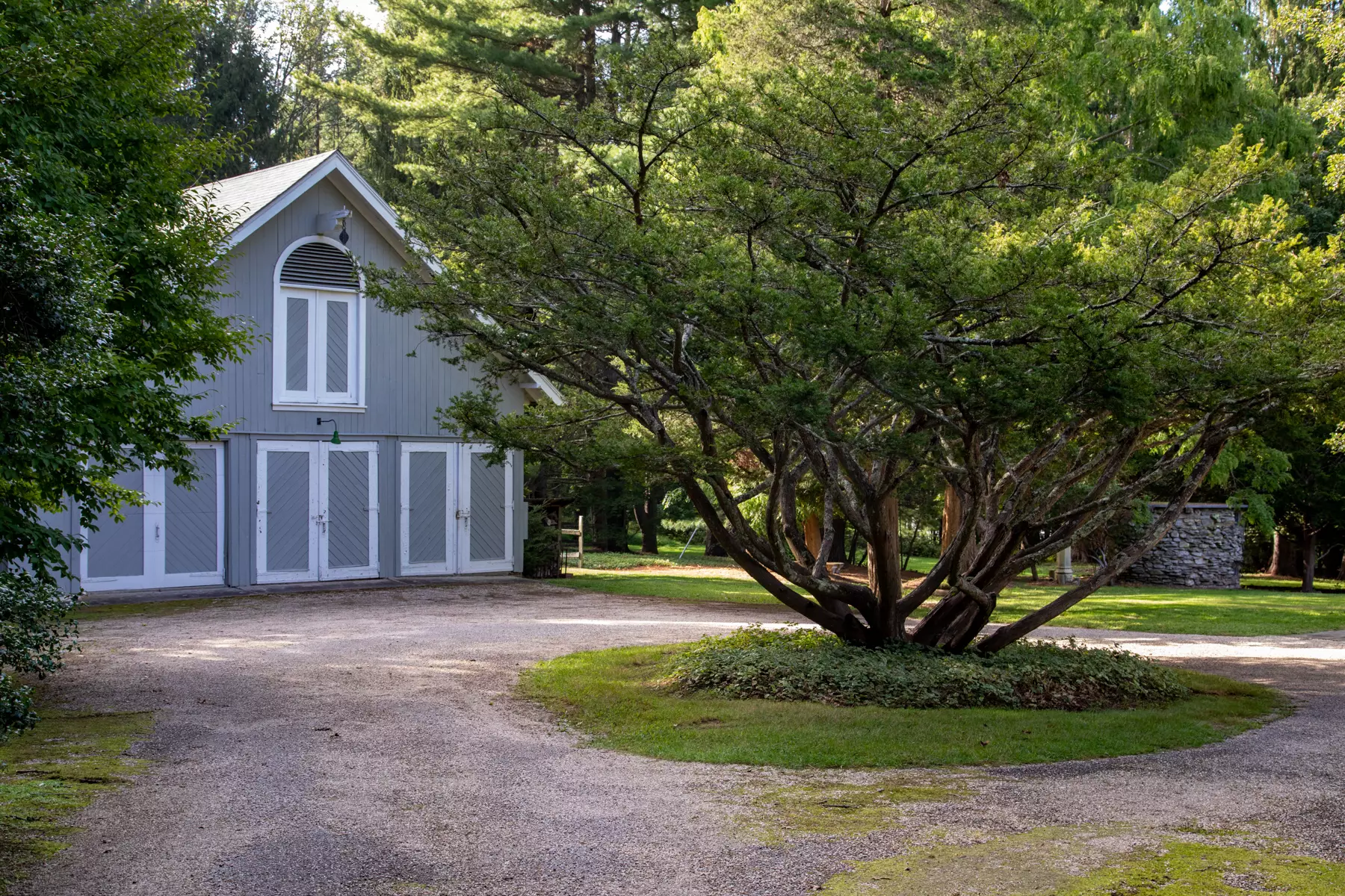 $ 1,5 miljoen Connecticut landgoed van 60 Minutes 'Morley Safer heeft een stenen huisje, een schrijversstudio en meer 5014_21