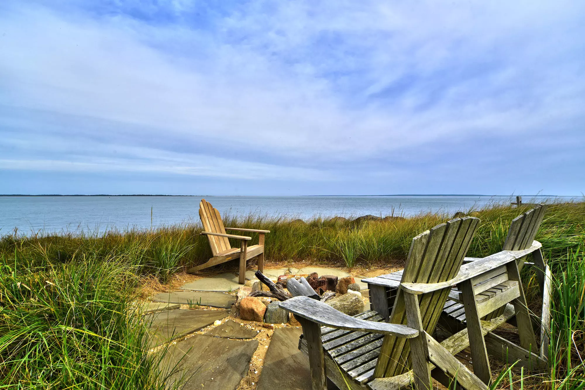 Po 22 letih Kim Cattrall prodaja svoj dom Hamptons ob obali za 3,25 milijona dolarjev 5105_18