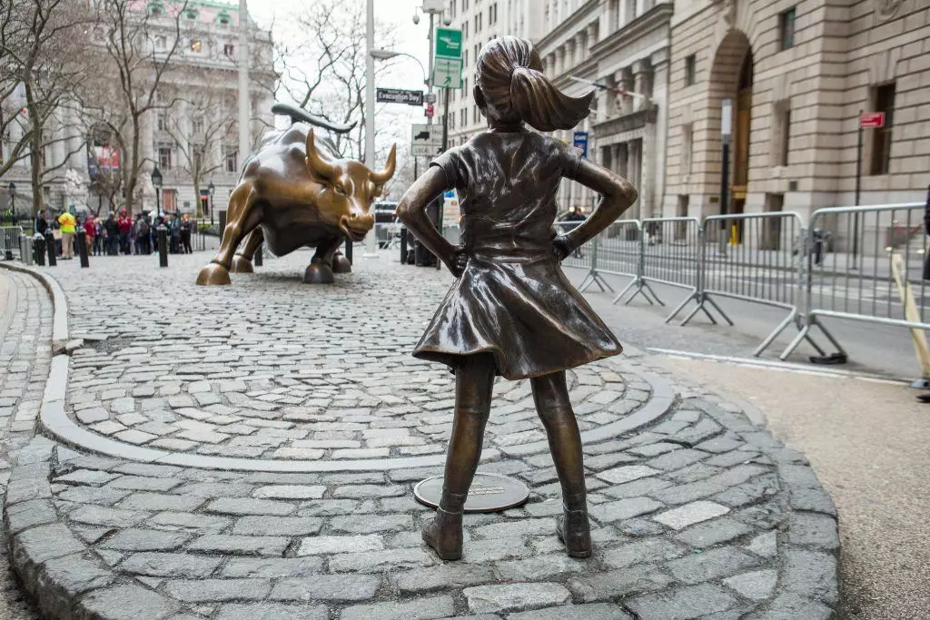 "Fearless Girl"-statyn riskerar möjlig vräkning när tillståndet löper ut