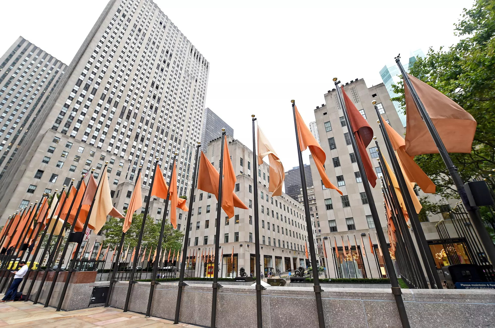 Δωρεάν υπαίθριος κήπος γλυπτών ανοίγει στο Rockefeller Center 5402_3