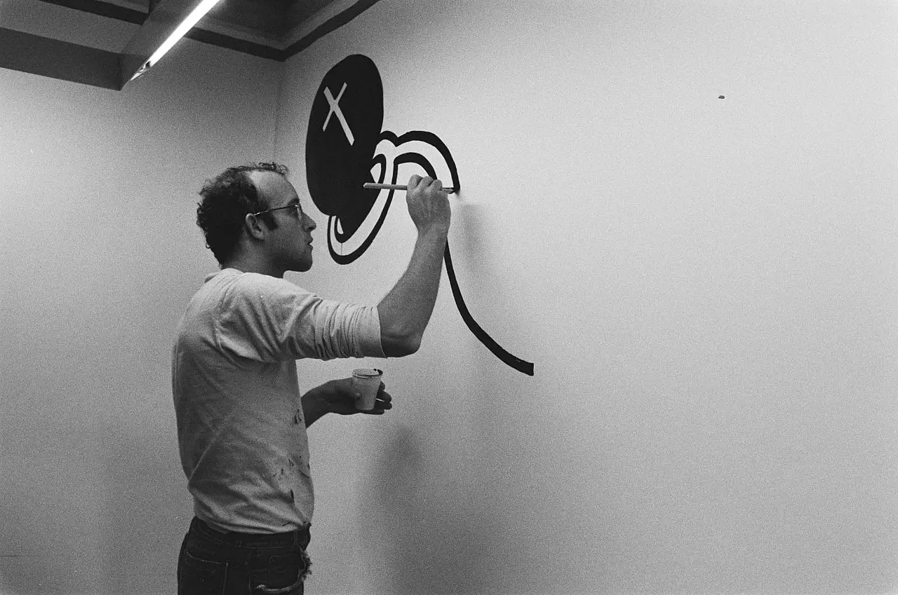 La persona artaĵkolekto de Keith Haring estos aŭkciita por kolekti monon por la GLATQ-Centro de Novjorko 5438_1