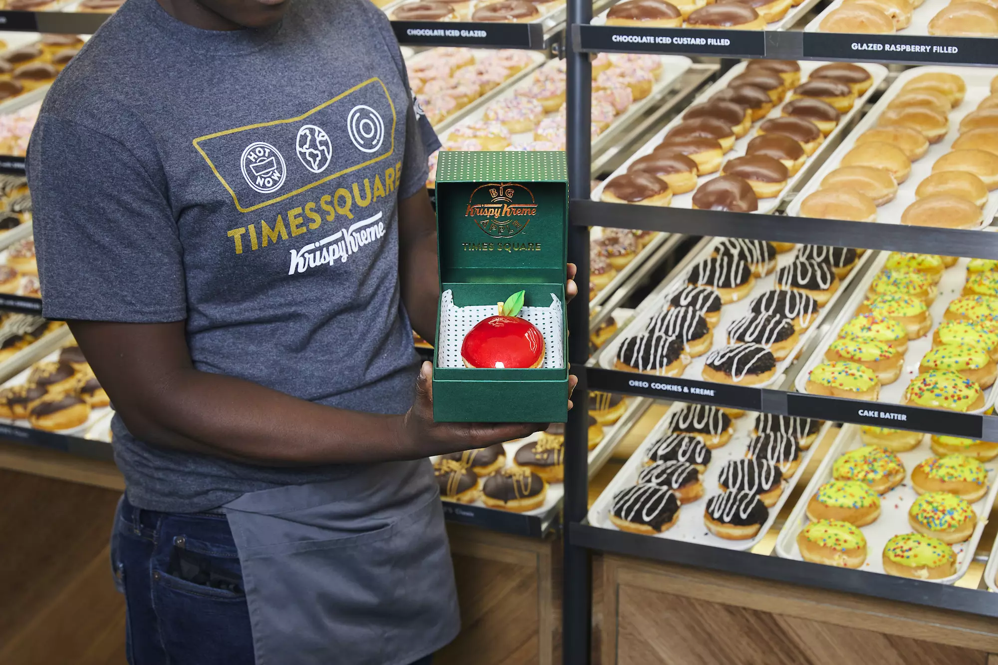 Η Krispy Kreme αποκαλύπτει τη νέα ναυαρχίδα της Times Square 5471_3