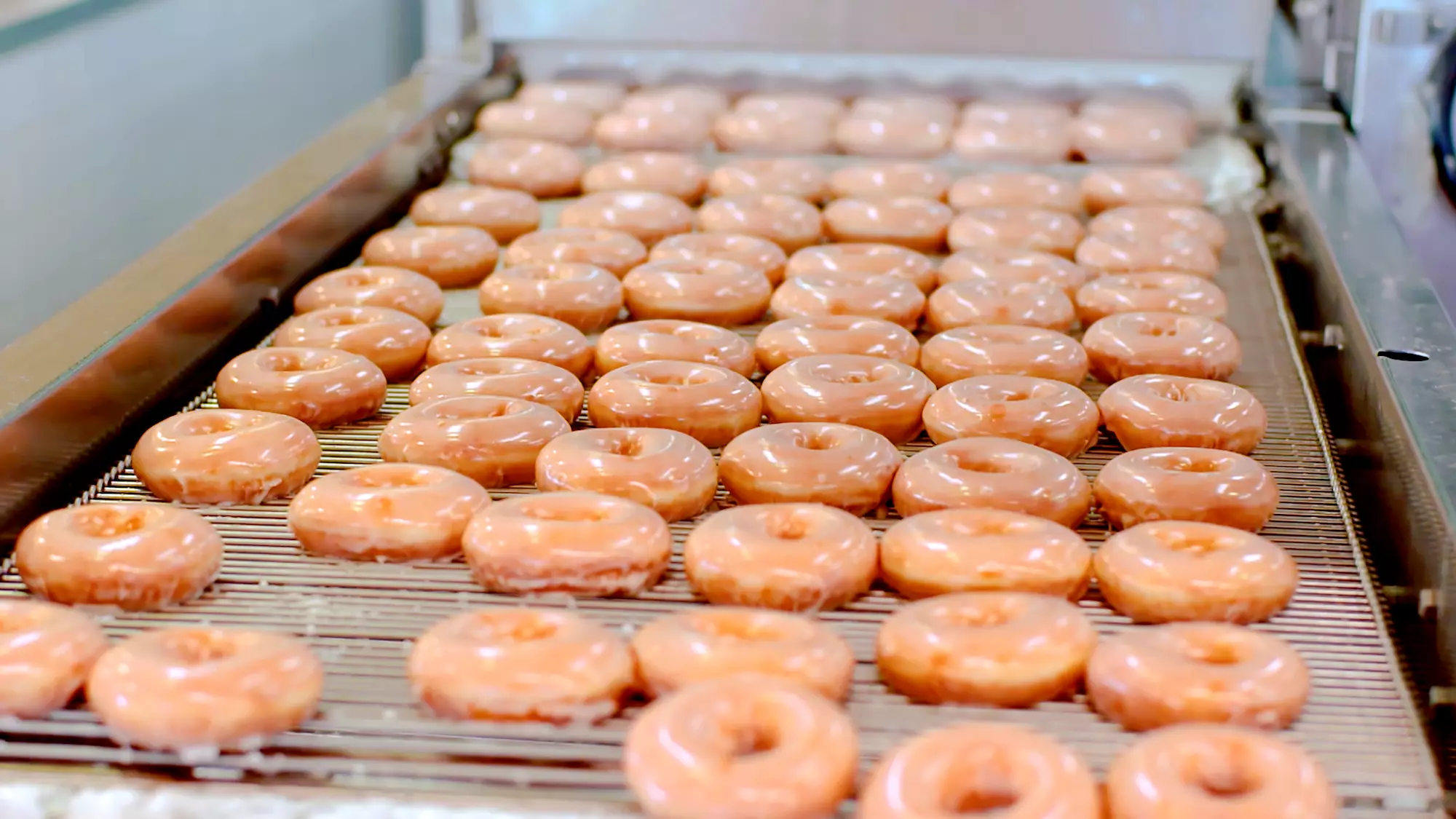 Krispy Kreme يېڭى دەۋر مەيدانى بايراقدارلىقىنى ئېلان قىلدى 5471_5