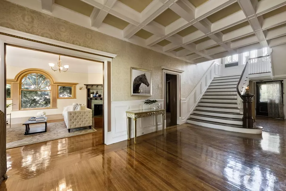 1305 Albermarle Road, Prospect Park South, Michelle Williams, Brooklyn, Brooklyn Townhouse, Historic Home, Townhouses, Record Prices Brooklyn