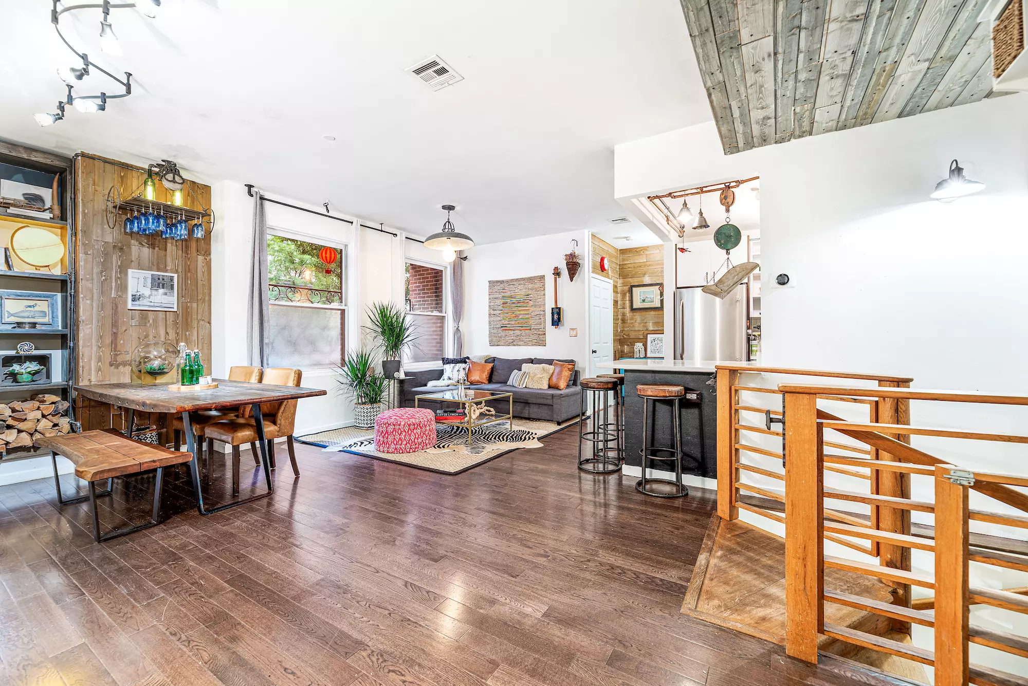 Ang $1.5M nga katahom sa Boerum Hill adunay backyard sanctuary ug barnyard-chic interiors 5666_2