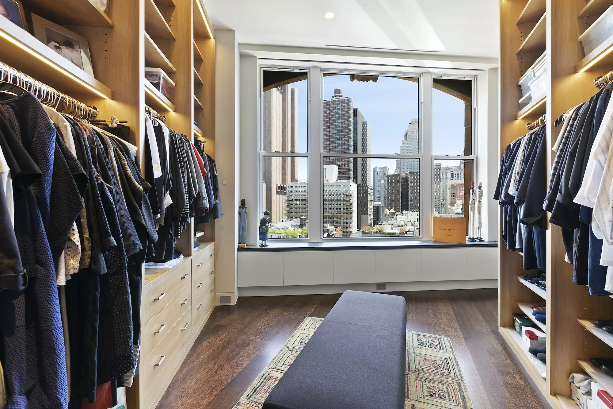 Penthouse Tribeca $17,5M $ xwedî jûreyek şerabê 1,000-şûşe û terasek ji piraniya apartmanan mezintir e. 5737_10