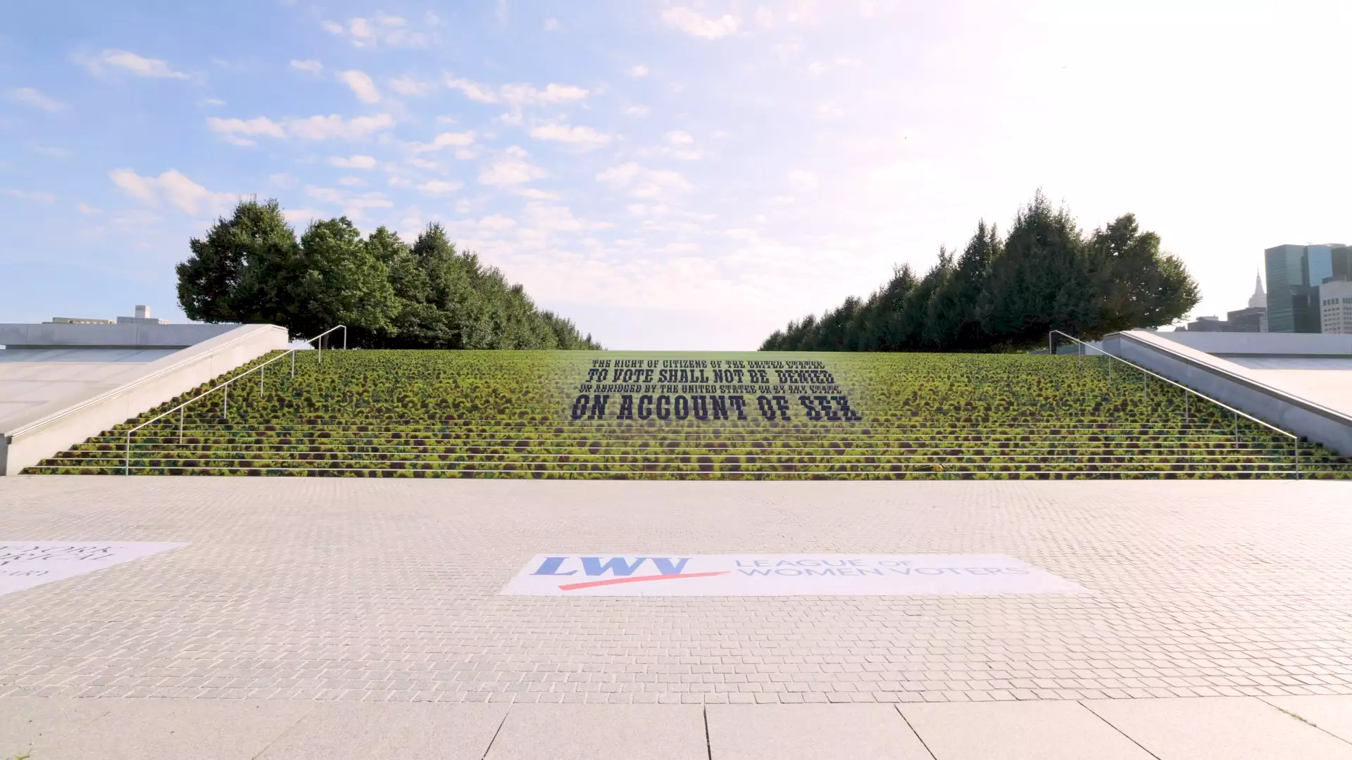 Kampo de sunfloroj-ekspozicio transprenas Four Freedoms Park por honori 100 jarojn da virina balotrajto 5802_2