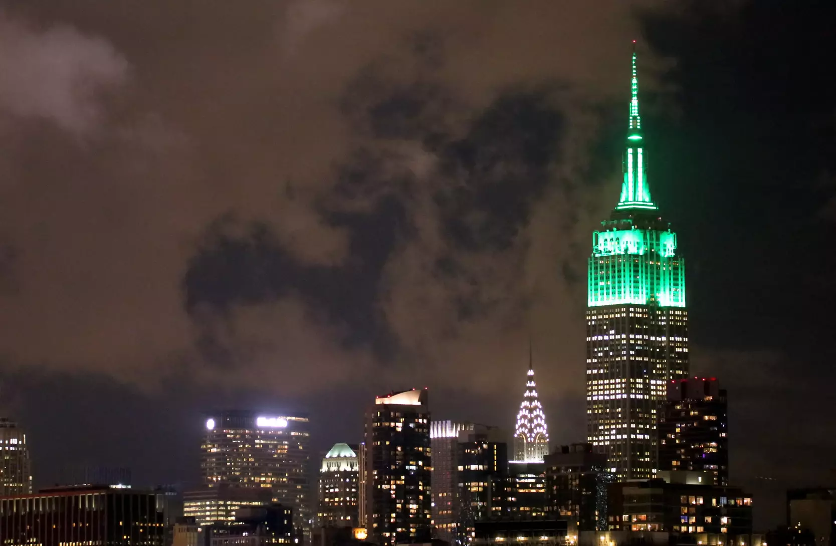 Landmark NYC akan 'go green' untuk menghormati pekerja taman 6287_1