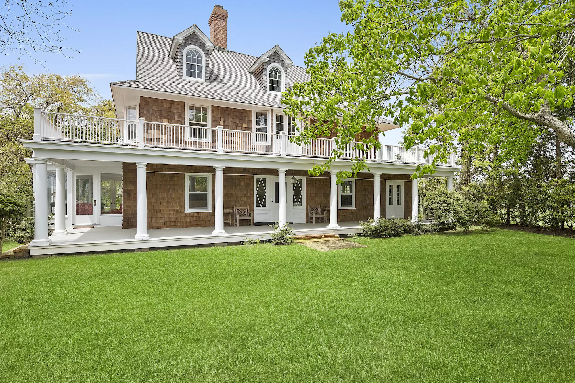 Letní dům Jackieho Kennedyho v dětství v Hamptons se dostane na trh za 7,5 milionu dolarů 6296_1