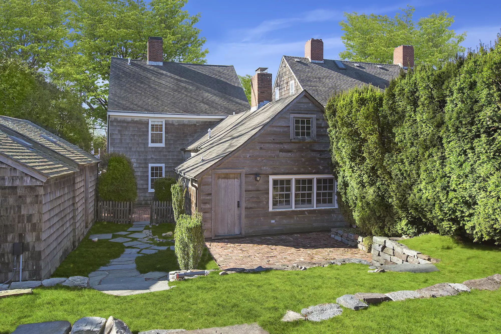 Casal de artistas famosos lista sua casa de 1797 em Sag Harbor por US $ 3,5 milhões 6333_2