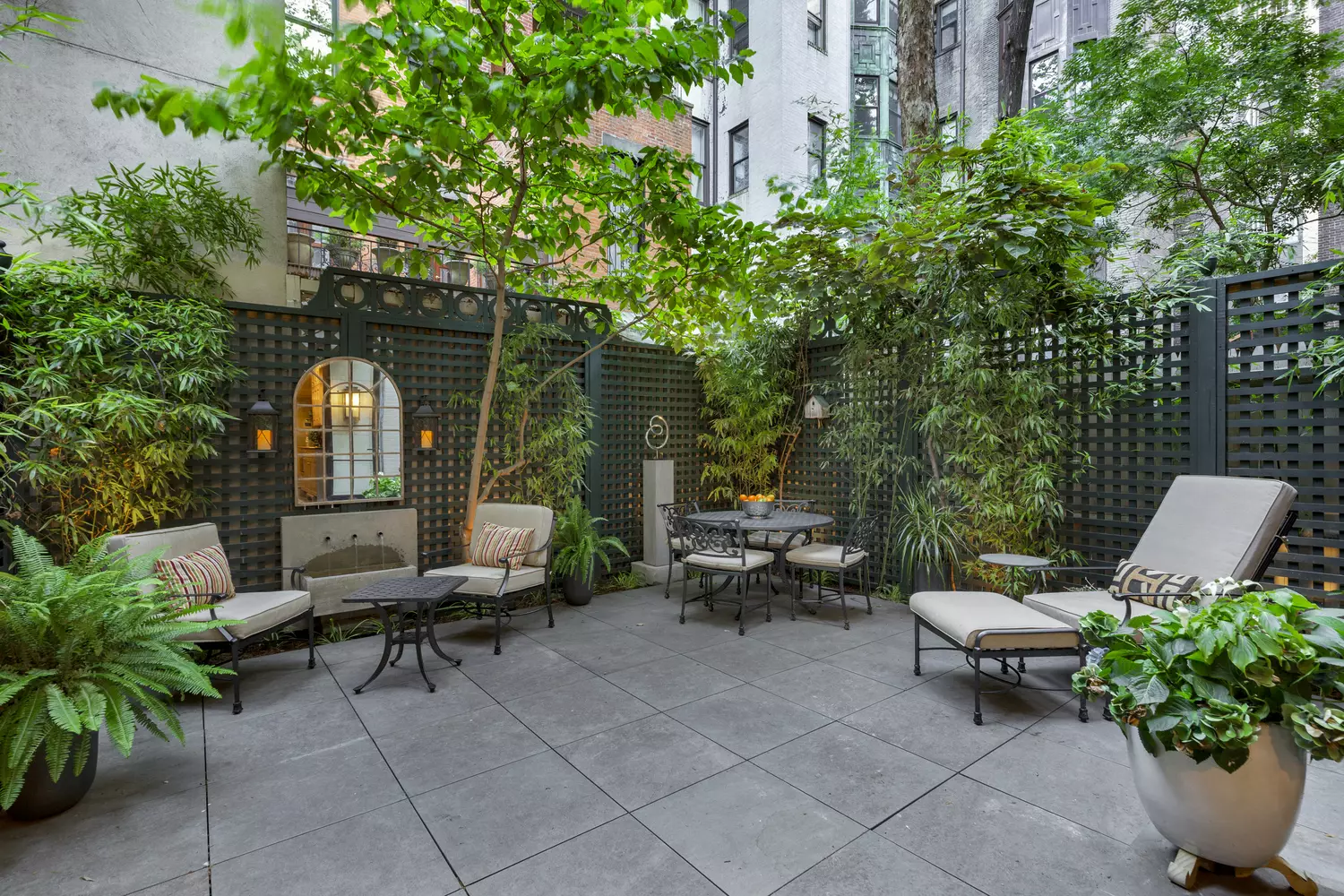 Dua-kamar tingkat taman di Upper East Side mangrupikeun oasis sadaya taun anu sampurna pikeun $ 12,950 / bulan. 6446_4