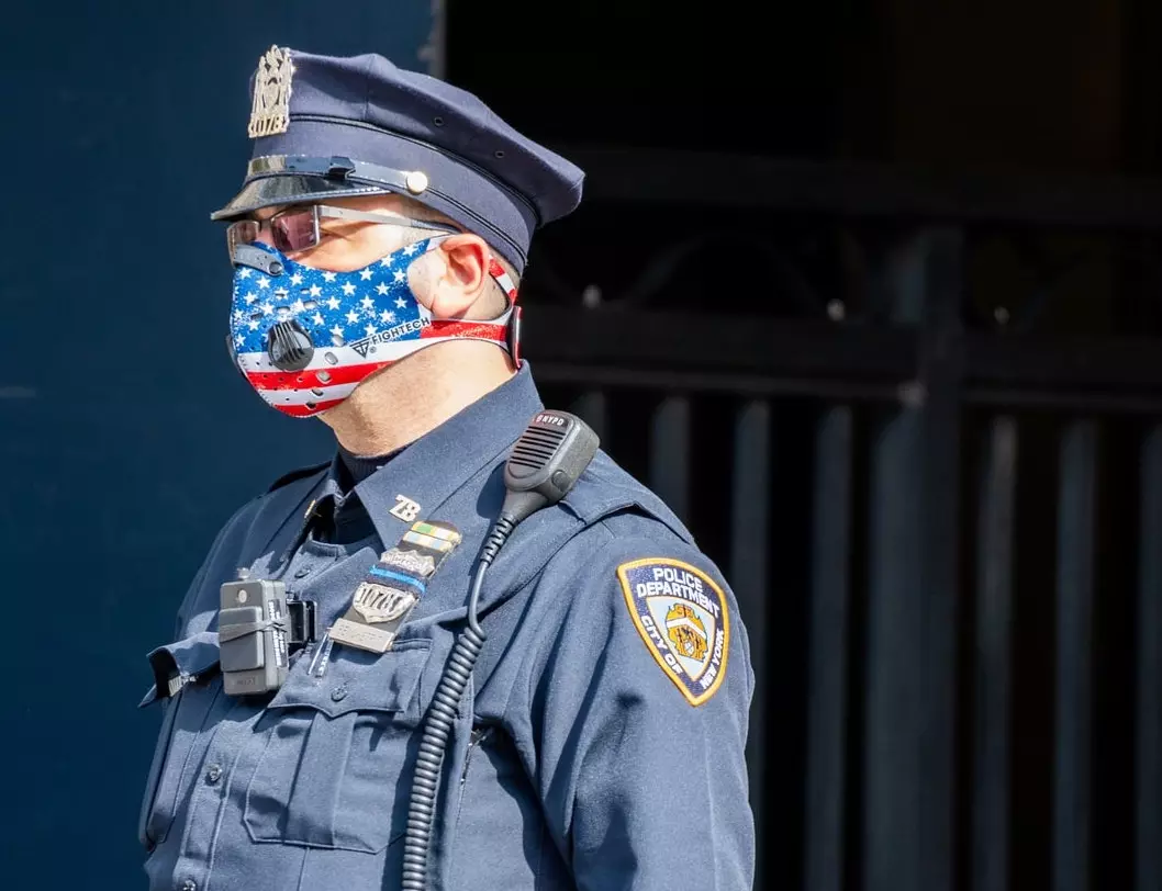 Некомерційна організація на Коні-Айленді запускає конкурс дизайну віртуальної маски для обличчя 6526_1