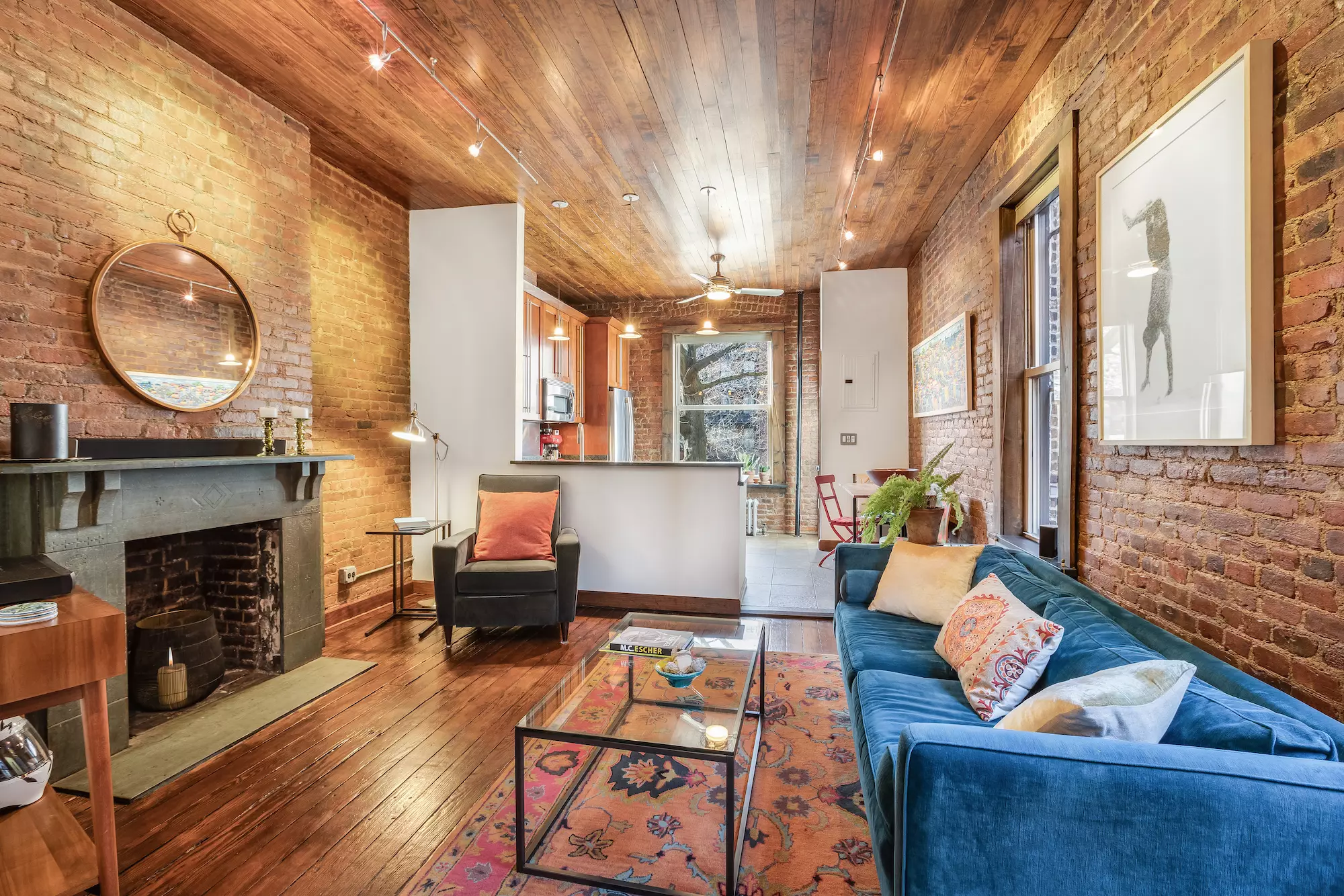 $ 1.67M ile oloke meji ni a woodsy ona abayo ni Brooklyn Heights 6692_1