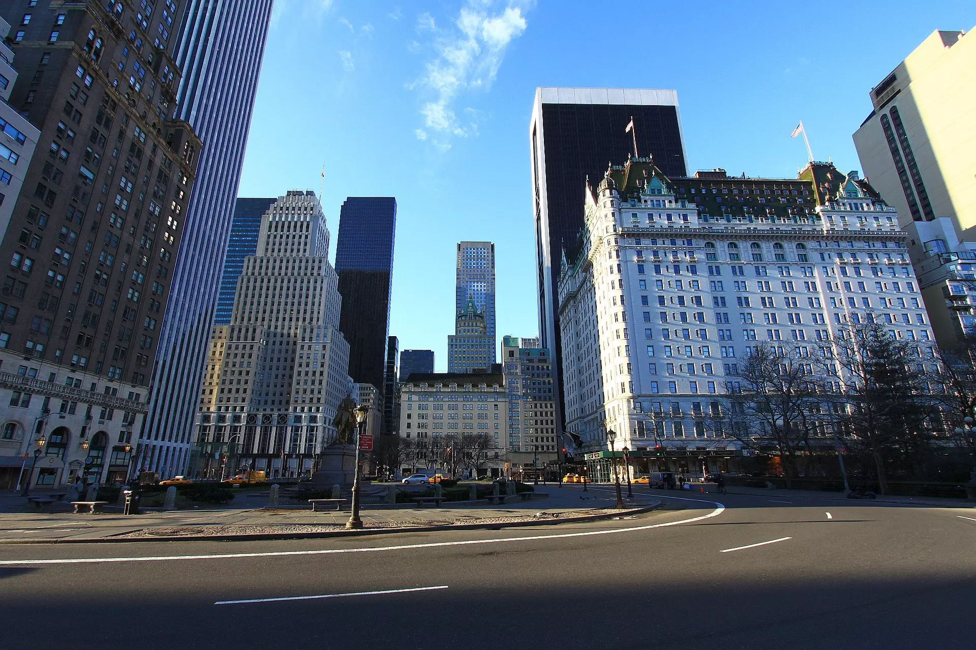 20 NYC Hoteler ënnerschreiwen als temporär Spideeler, wäerten 10,000 Better derbäi 6744_1