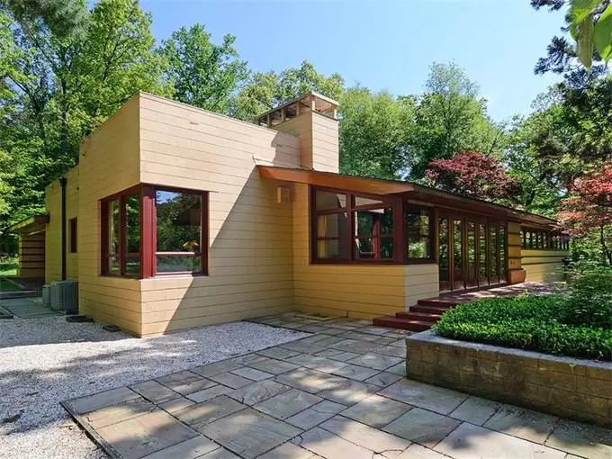Ett retro hem i upstate designat av Frank Lloyd Wright kommer ut på marknaden för 795 000 USD 6880_1