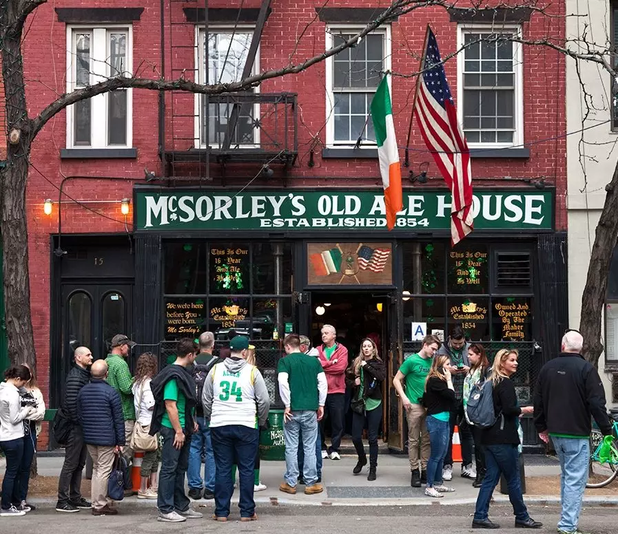 Pub, parade, dan politisi: Warisan Irlandia dari East Village dan Greenwich Village 6955_4
