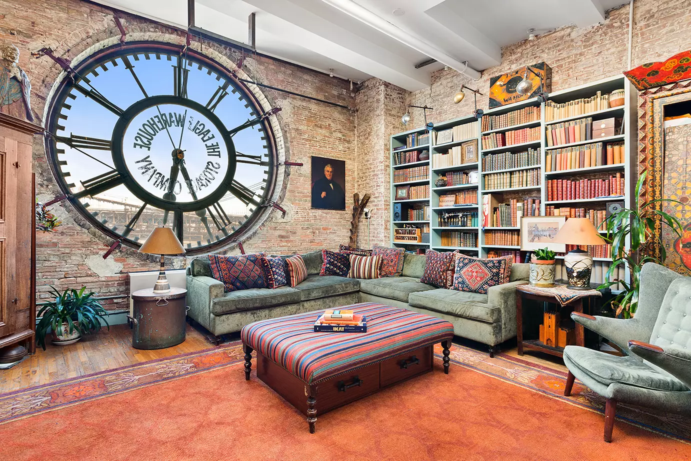 Στην αποθήκη Eagle του Brooklyn Heights, ζήστε πίσω από ένα βιομηχανικό ρολόι του 19ου αιώνα για 2,35 εκατομμύρια δολάρια 7108_1