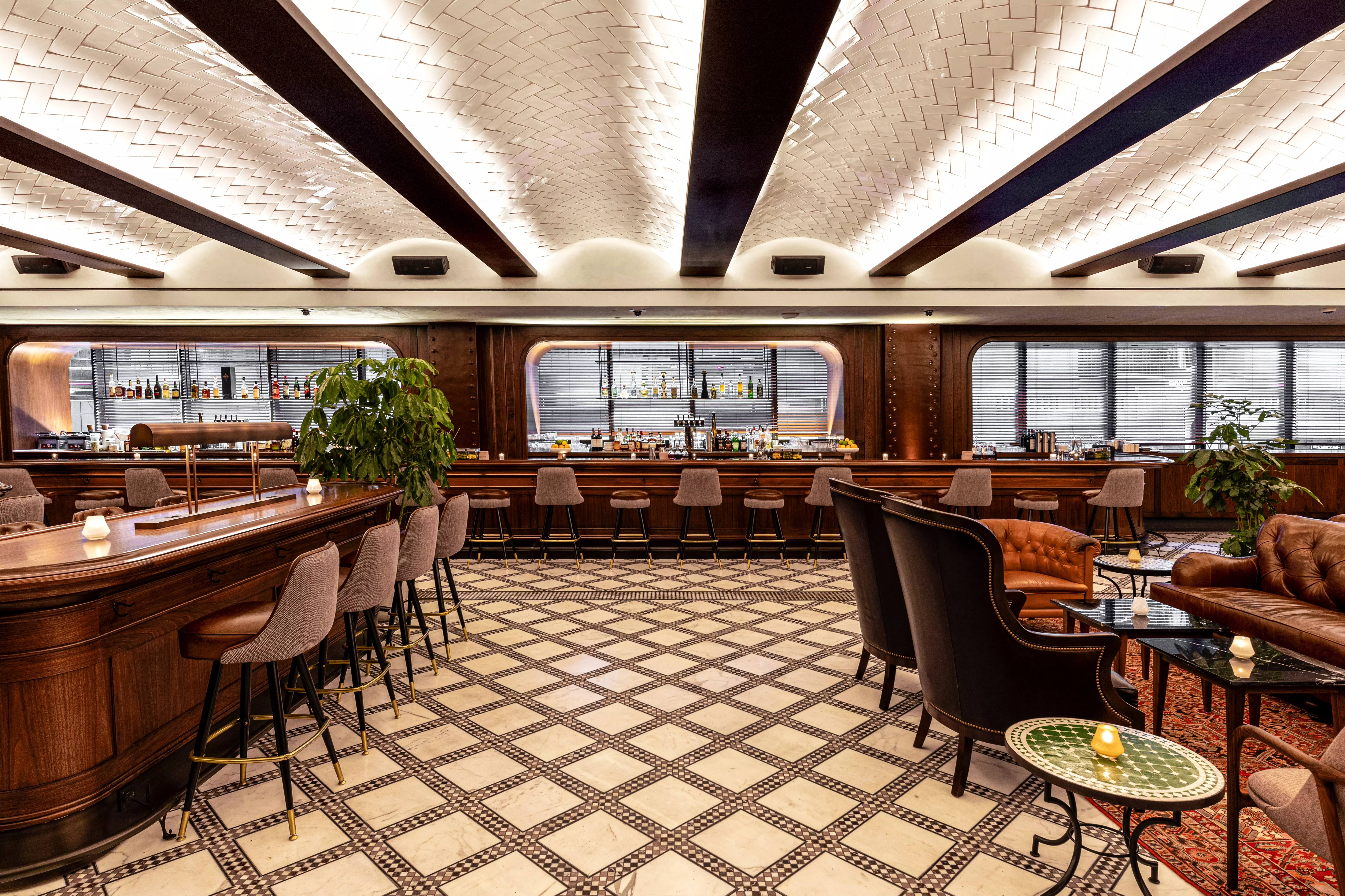 Najnoviji koktel bar u Midtown Eastu dizajnirali su SHoP Architects s naglaskom na stari njujorški glamur 7467_1