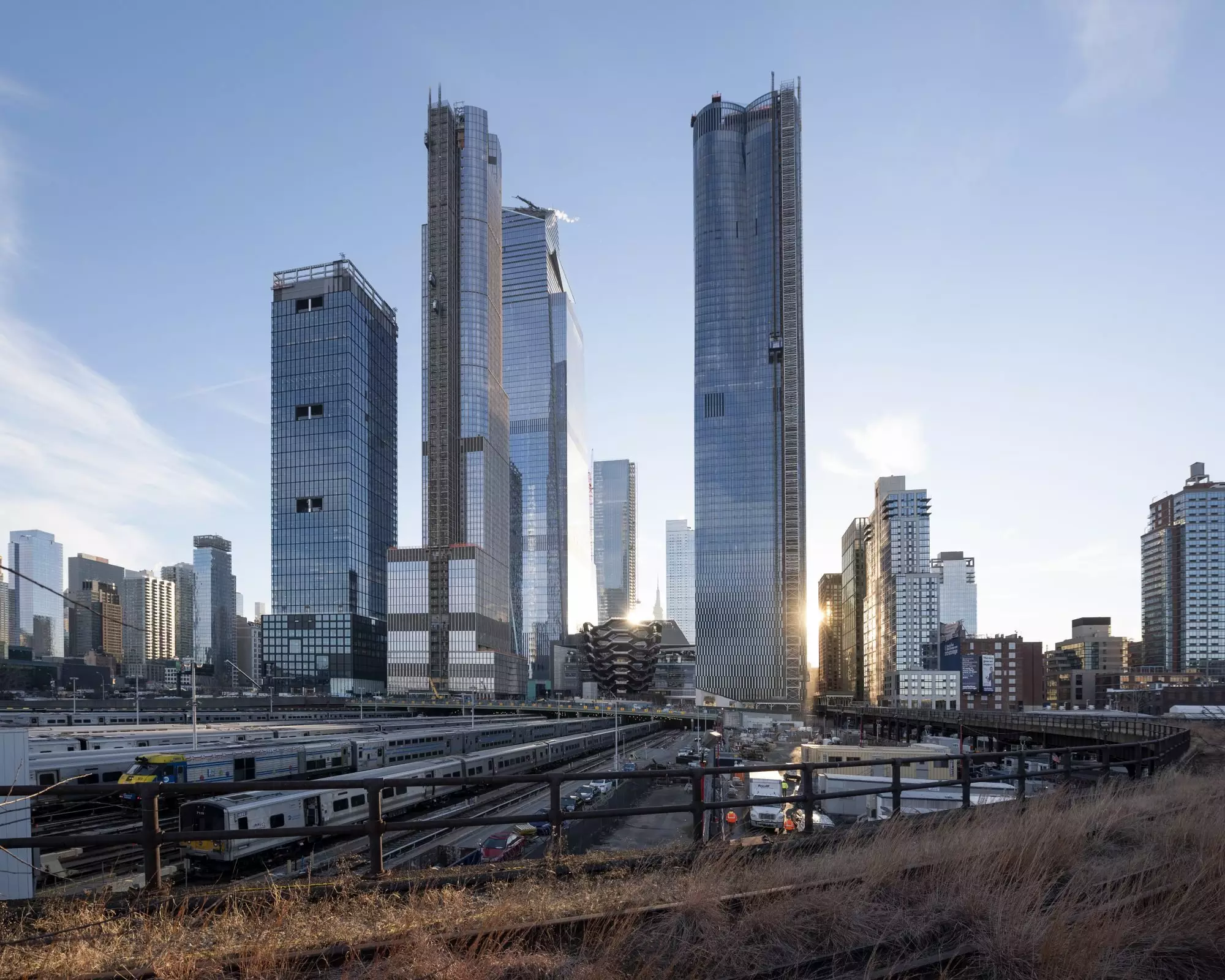 „Facebook“ trijuose Hudson Yards pastatuose užima 1,5 milijono kvadratinių pėdų 7945_1