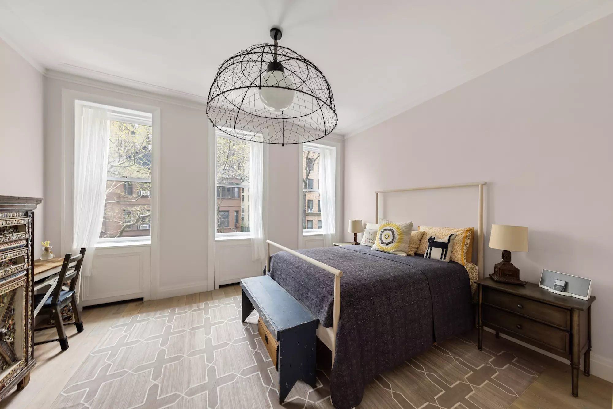 Godalgoto dizainu vainago ideāls mansarda dzīvoklis šajā Upper West Side mājā par 13,8 miljoniem dolāru 81_9