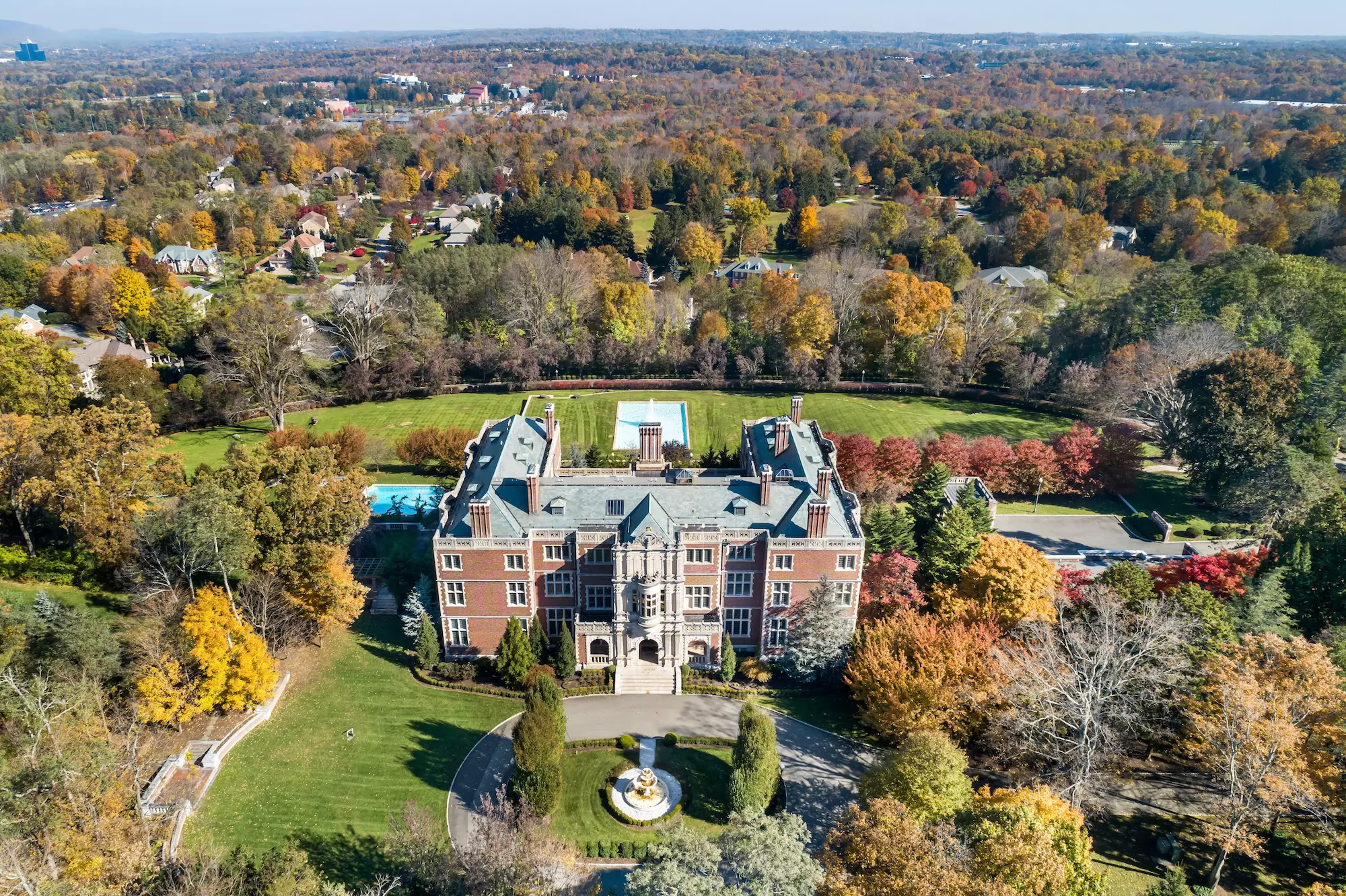 'Kështjella' e shënuar në NJ gjendet për 39 milionë dollarë 8447_1