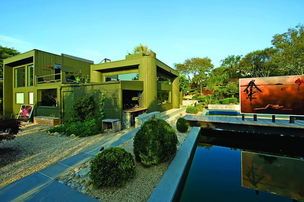Нейт Беркус и Джеремия Брент купуват модерния дом на фотографа Рафаел Мазуко за 1,6 милиона долара в Монток 8489_10