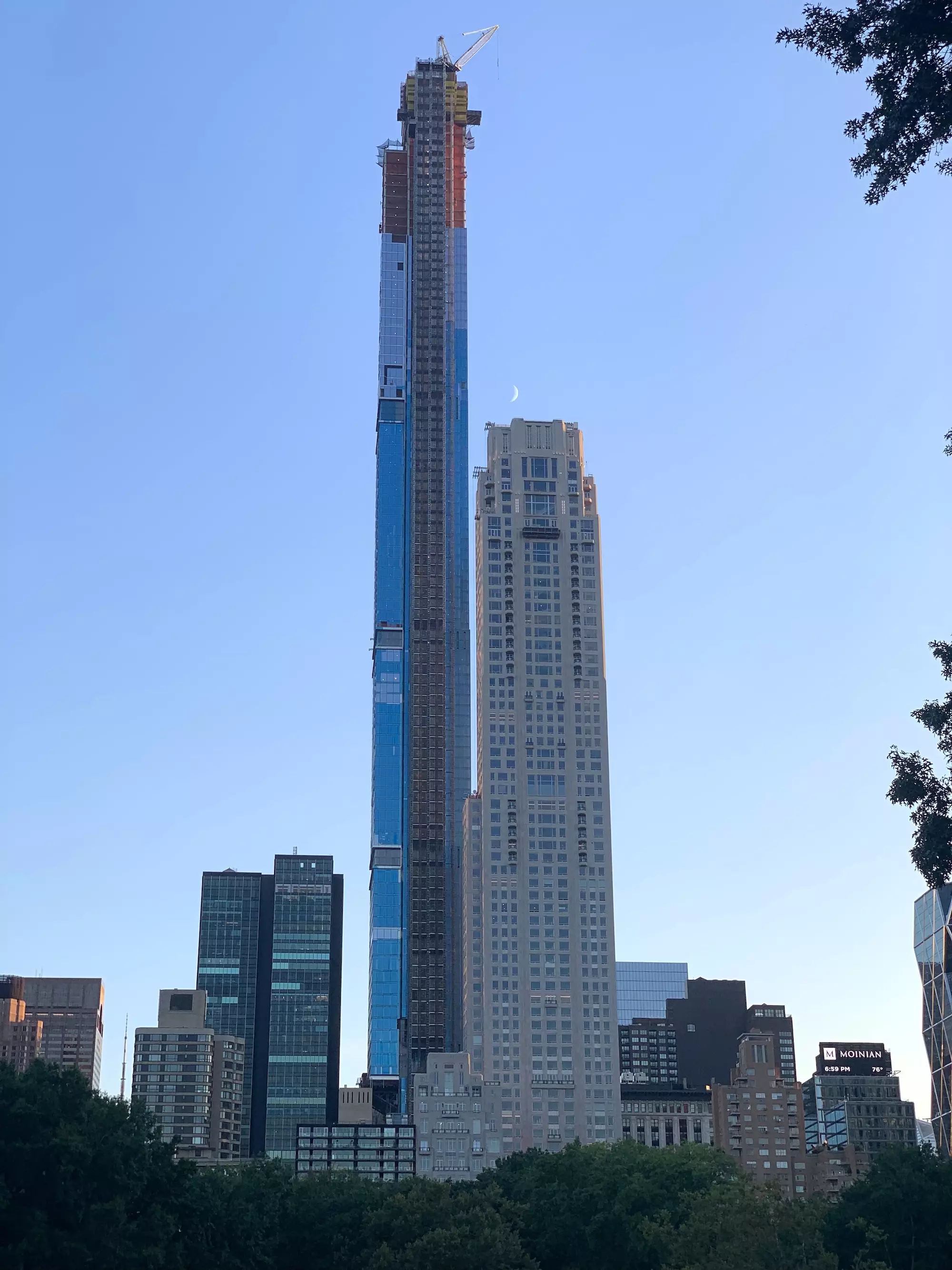 Ang pinakamataas na gusali ng tirahan sa mundo, ang Central Park Tower, ay nasa taas na 1,550 talampakan 8532_2