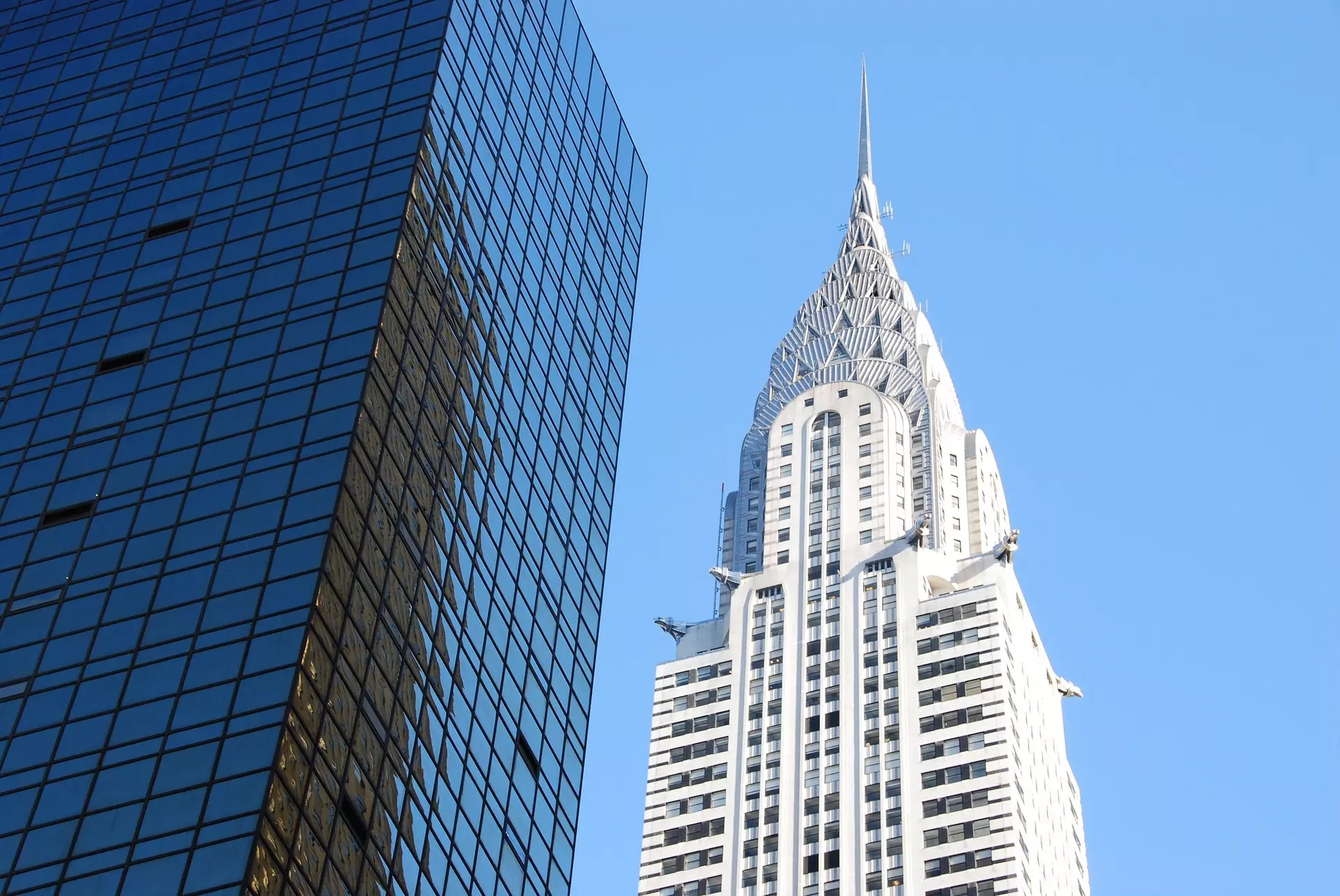 Chrysler Building သည် လျှော့စျေး $150M ဖြင့် ရောင်းချပြီး ဟိုတယ်တစ်ခု ဖြစ်လာနိုင်သည်။ 8581_1