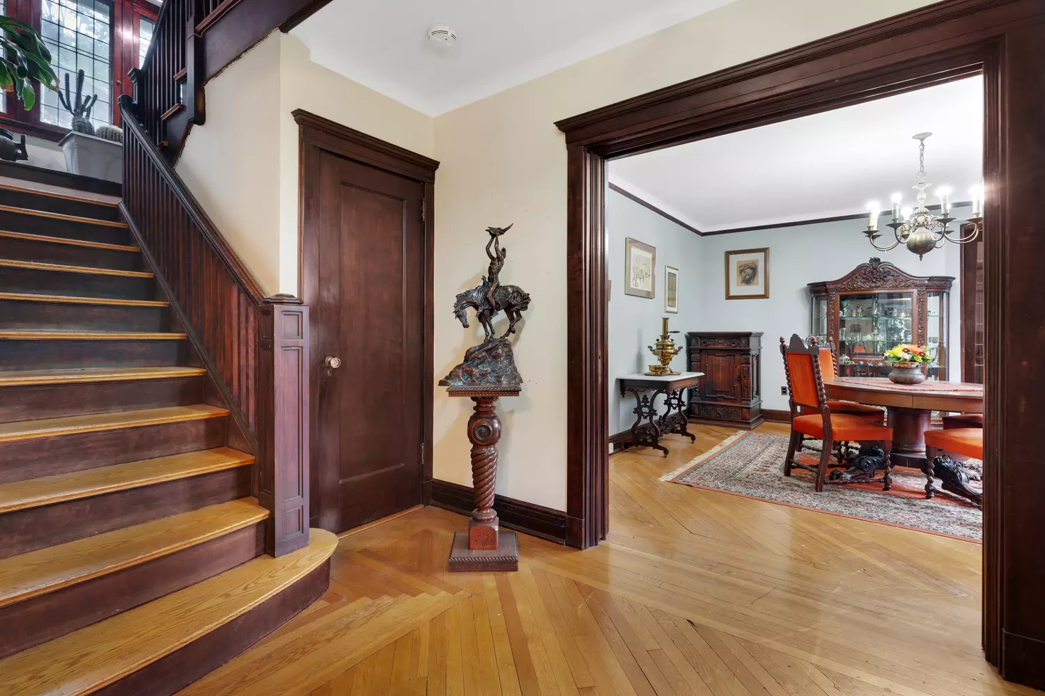 17 Bow Street, cool listings, tudor, Mildred Pierce, Forest Hills Gardens