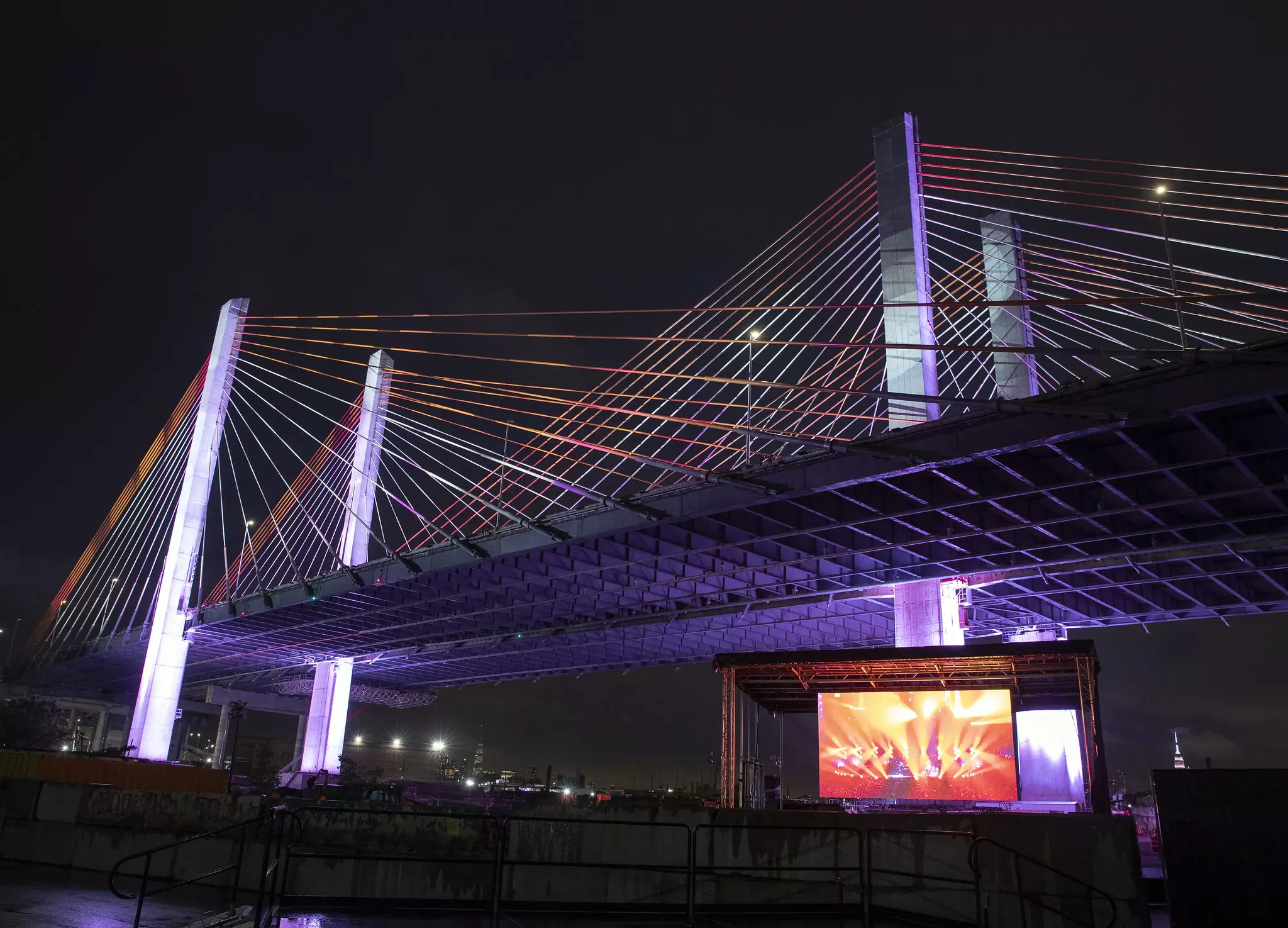 Το άνοιγμα της γέφυρας Kosciuszko που οδηγεί στο Μπρούκλιν είναι πλέον ανοιχτό 8675_1