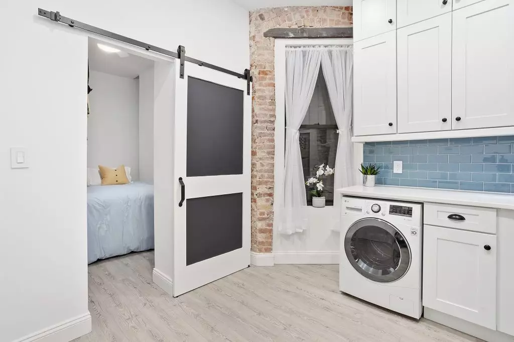 Questa minuscola camera da letto Chelsea ha un enorme cortile per $ 3,8.000 al mese 8705_5