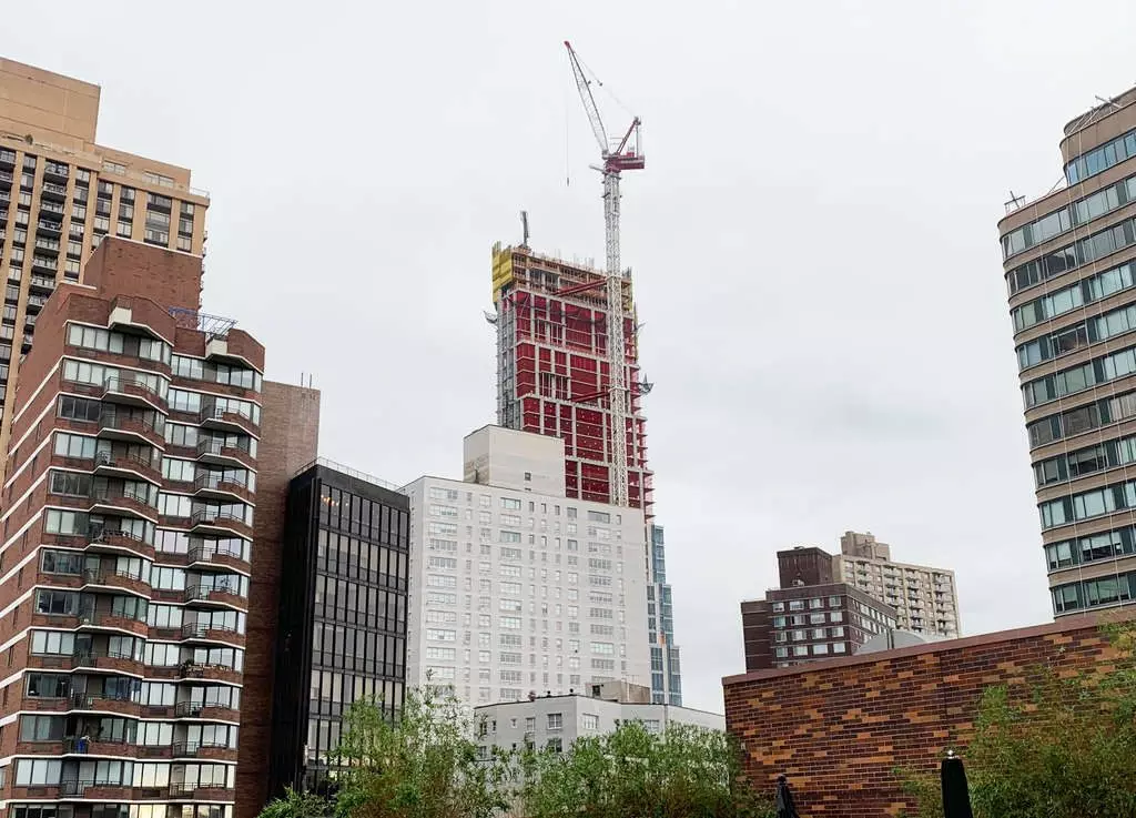 Salg på omstridte 200 Amsterdam Avenue vil snart starte, inkludert to $40M penthouse-leiligheter 8725_3