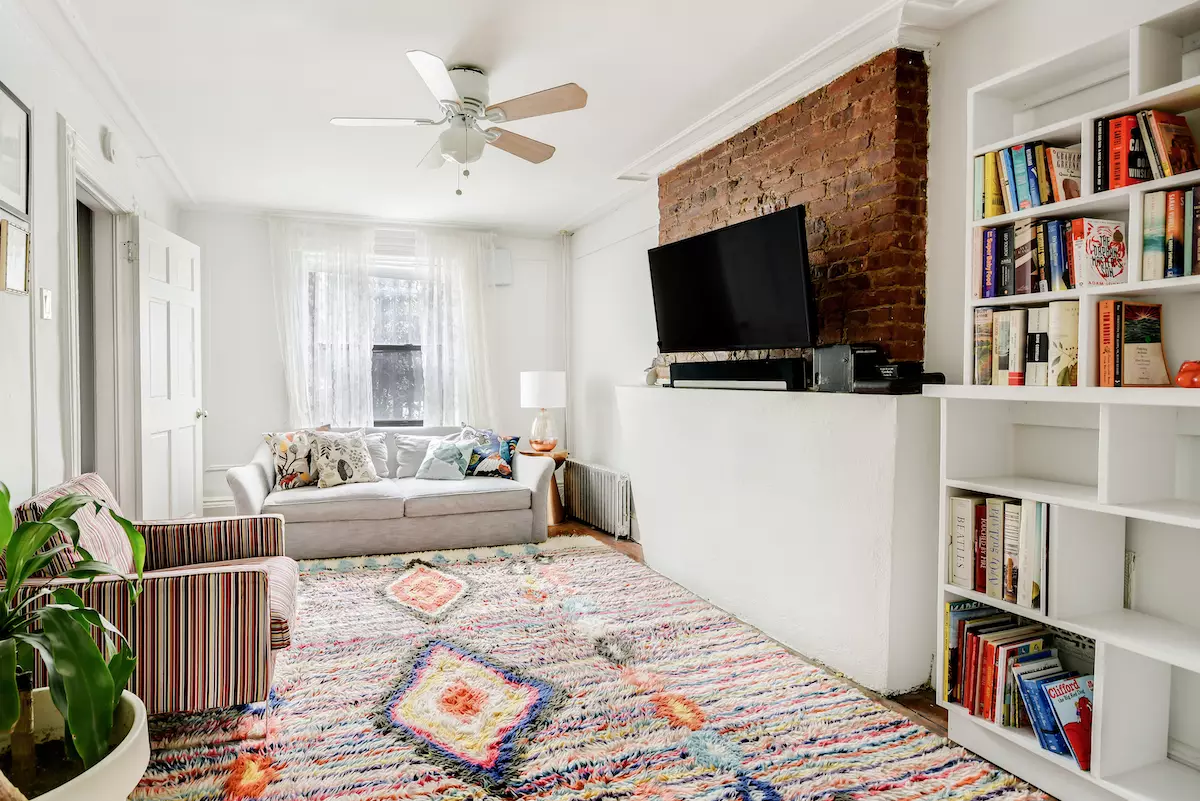 401 Monroe Street, Bed-stuy, lisitra mahafinaritra, trano fonenana, anatiny