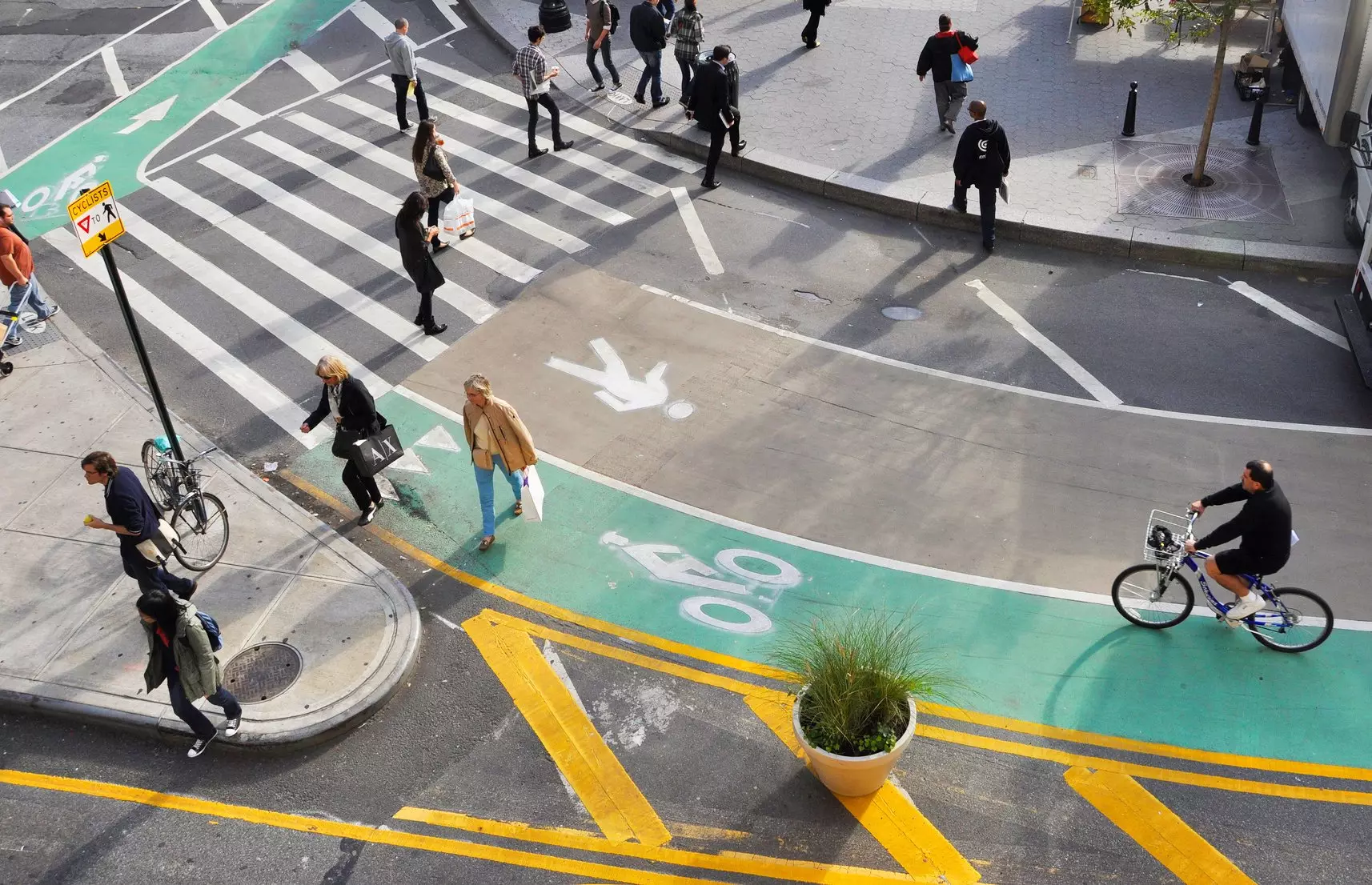 Hodnotenie najnebezpečnejších križovatiek v meste pre cyklistov v New Yorku 8971_1