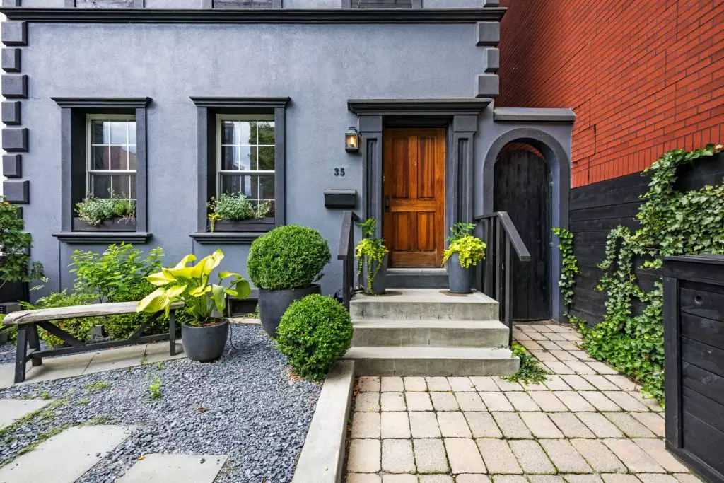 35 Devoe Street, East Williamsburg, Townhouses, Dobo