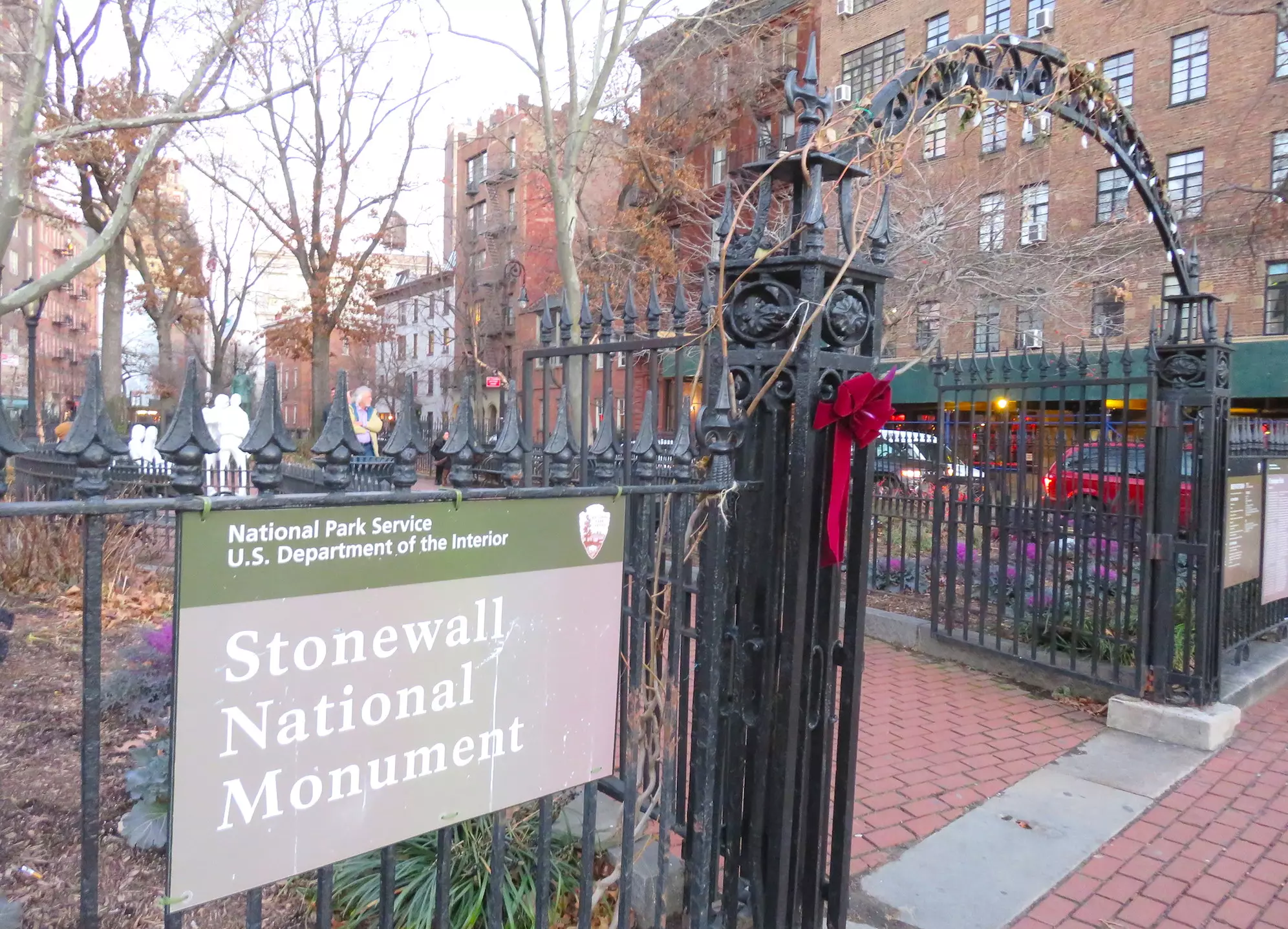 De lange weg naar een mijlpaal: hoe de Stonewall Inn in NYC een symbool werd van burgerrechten 9310_5