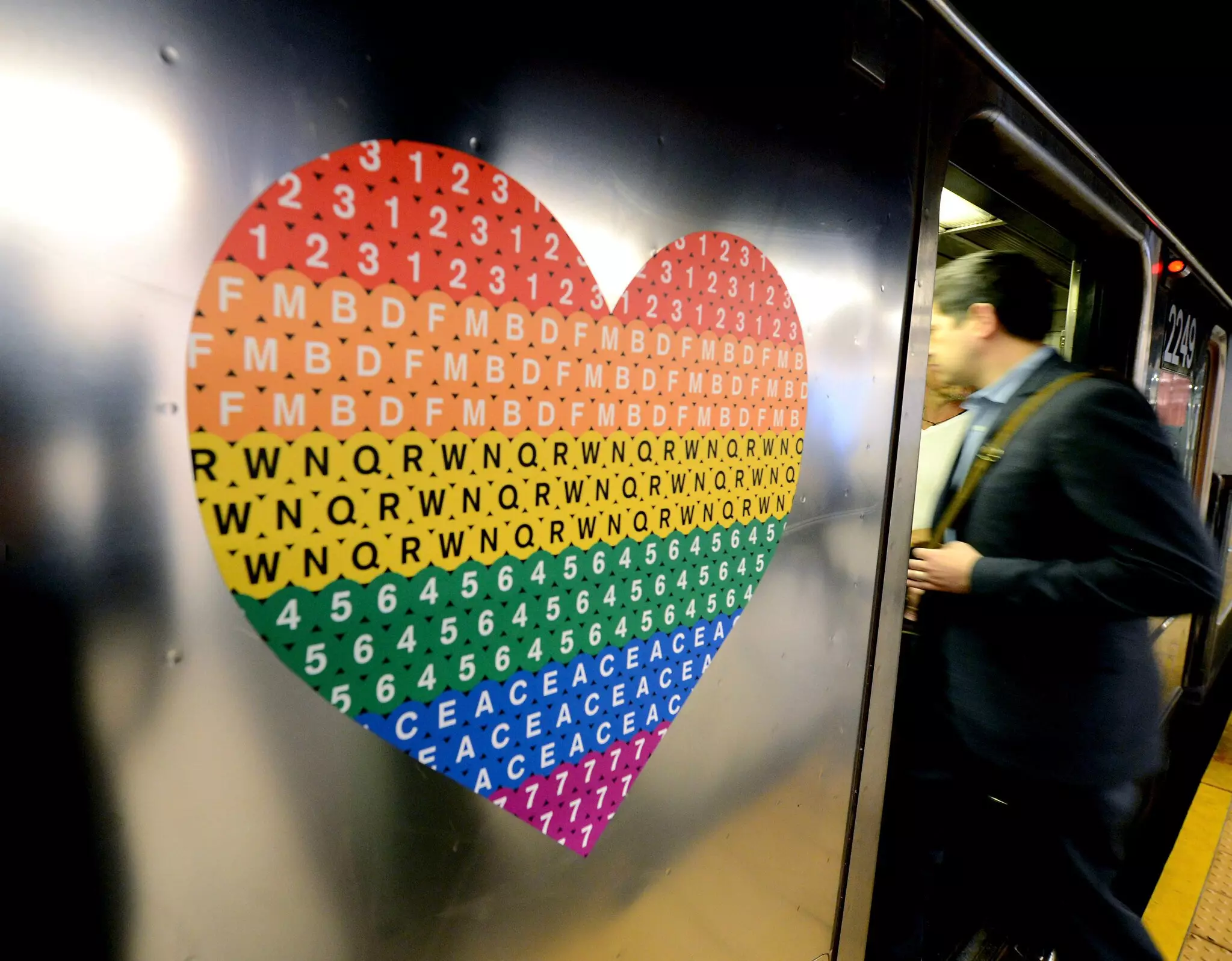 Pride NYC, NYC метро, Pride MTA