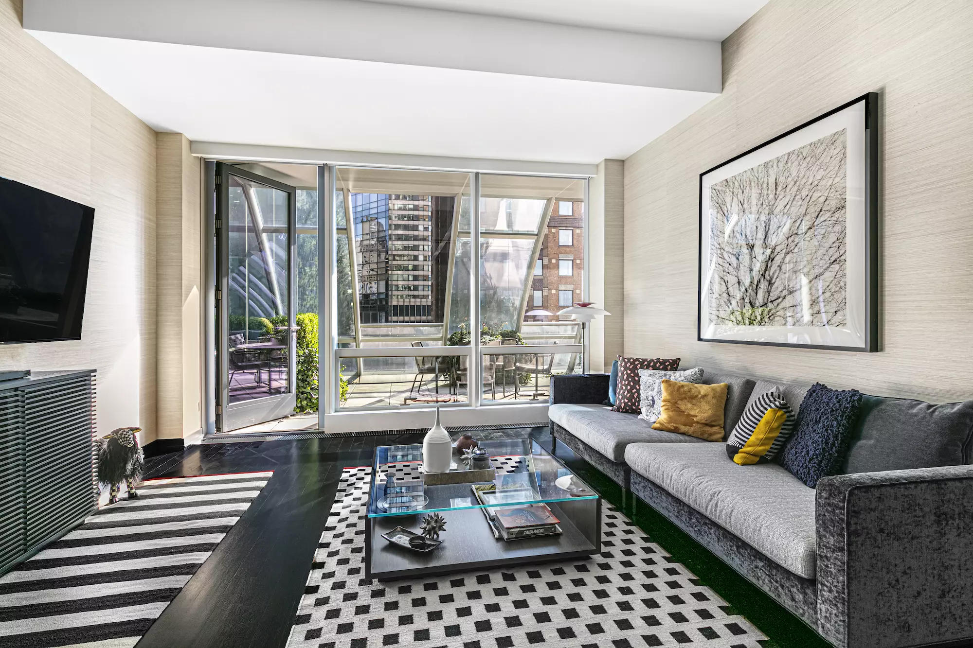 Искайки $4,2 милиона, този апартамент на Billionaires' Row е един от само два апартамента One57 със самостоятелен балкон 952_4
