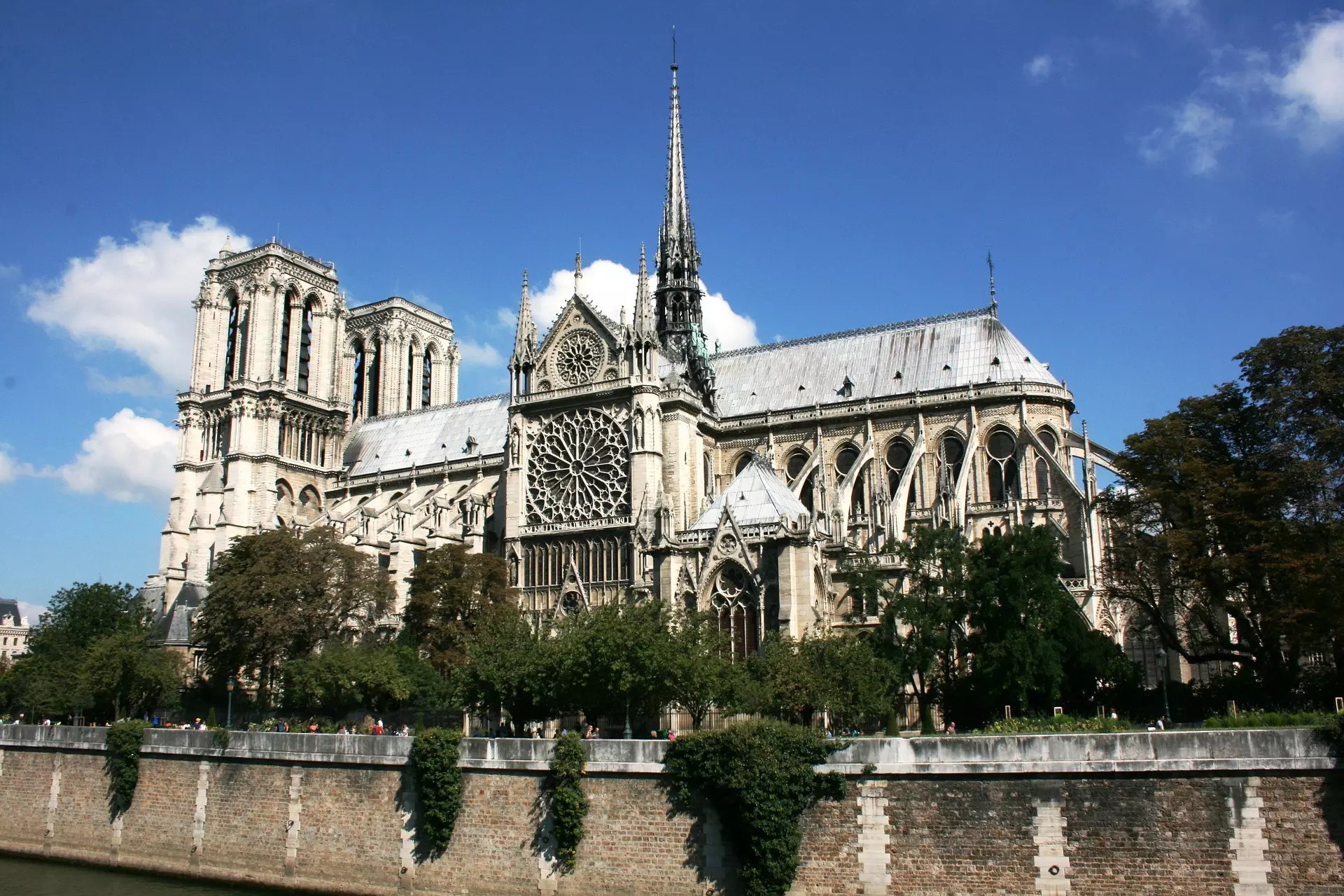 Balyozxaneya Fransa Notre Dame bi konsera taybet a Katedrala St 9936_1