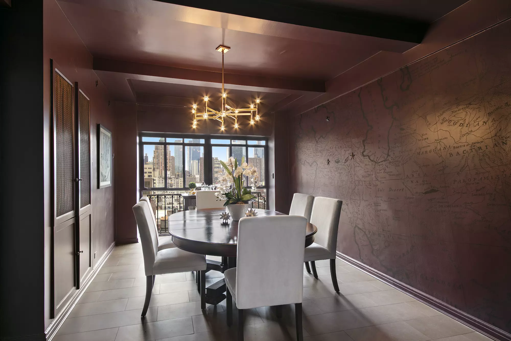 Elegantie en ruimte om te sparen definiëren dit appartement van $ 4,35 miljoen in het iconische Parc Vendome 999_3